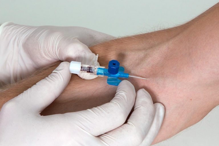 What is intravenous Cannulation (IV)? The 15 steps of the procedure
