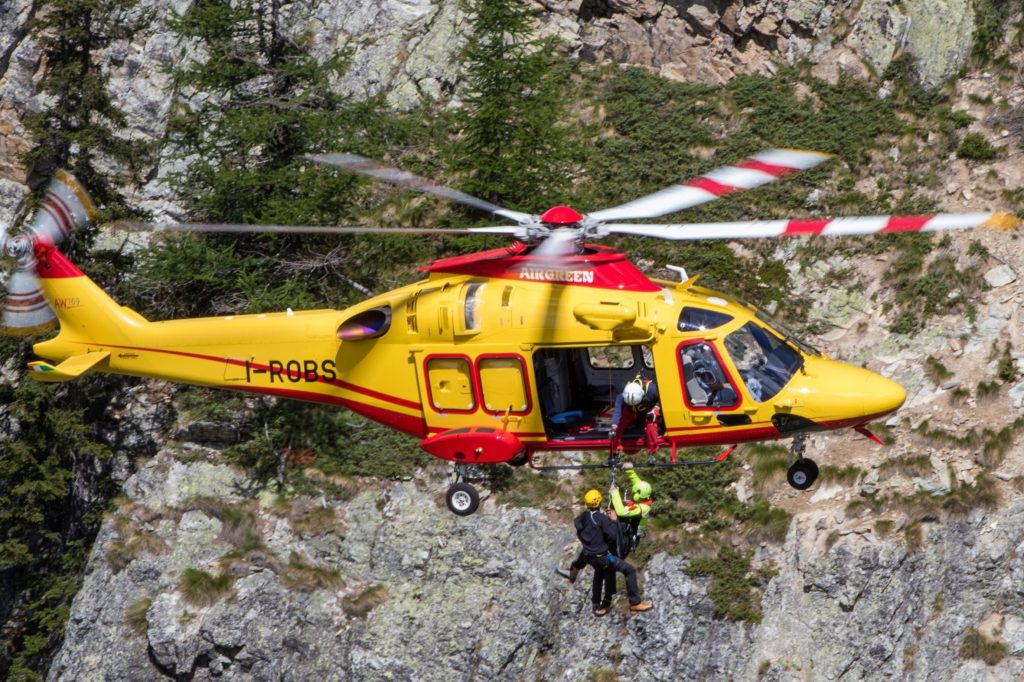 Helicopter operations: training is a combination of real and virtual