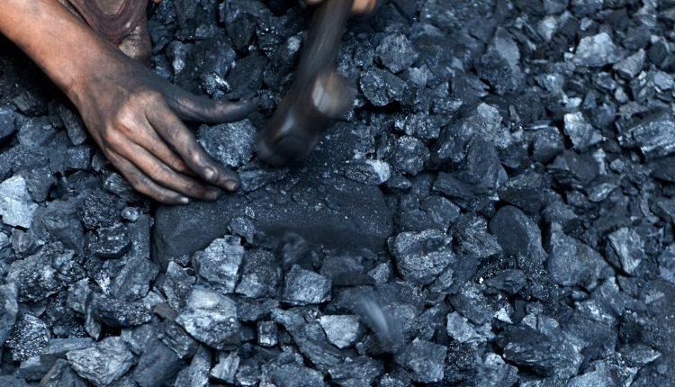 Coal workers' pneumoconiosis and Caplan's syndrome