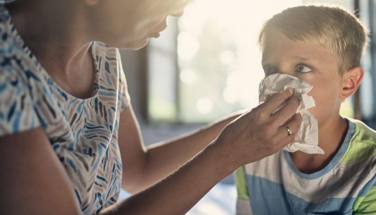 Epistaxis: First Aid Tips for Nosebleeds in Kids | Emergency Live